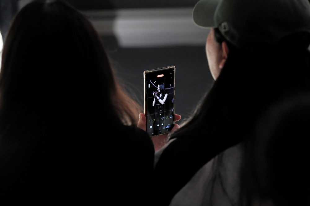 삼성 강남에 ‘DP’ 한준희 감독과 고민시 배우가…‘S24 Hours 무비 위크’ 개막 현장 – Samsung Newsroom Korea